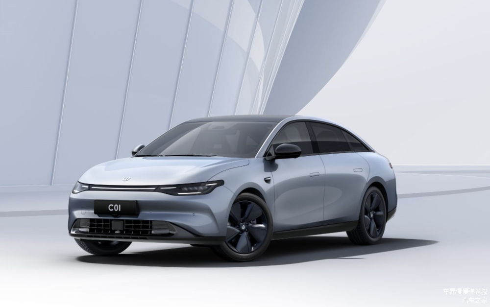 小鹏P7i和零跑C01，都是新势力轿跑，谁更值得买？_车家号_发现车生活_汽车之家