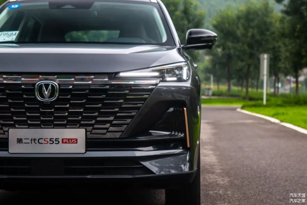 硬派且科技，动力小幅升级，第二代长安CS55 PLUS预售10.69万起_车家号_发现车生活_汽车之家