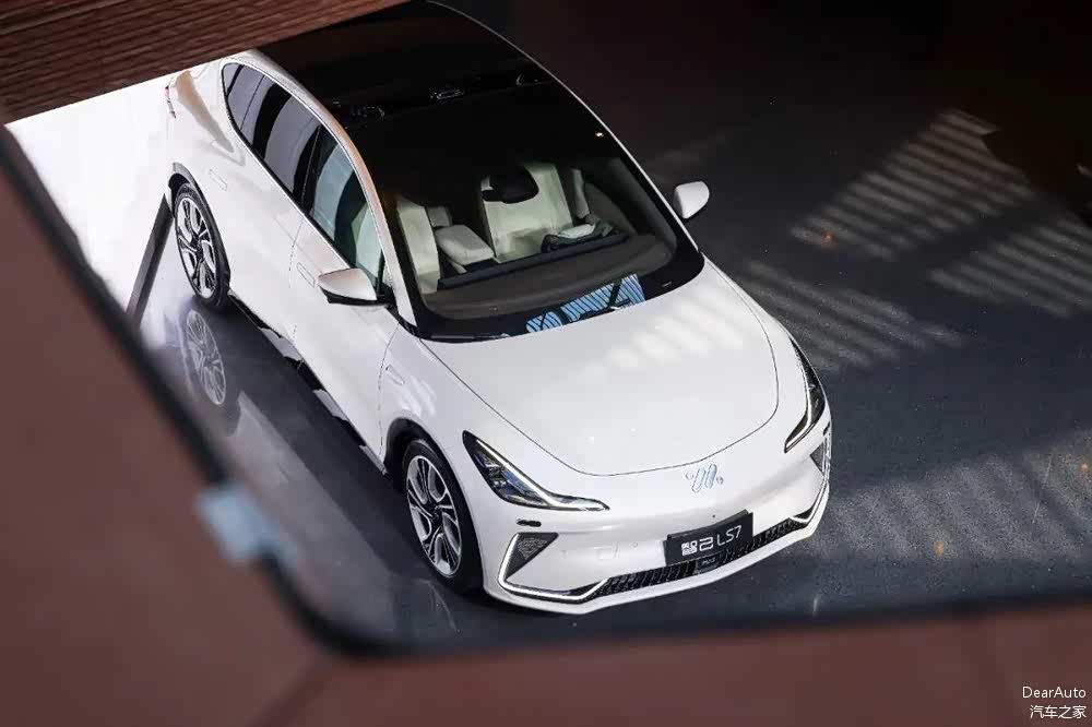 智己LS7亏本定价，30.98万起售，比蔚来ES7低15万元！_车家号_发现车生活_汽车之家