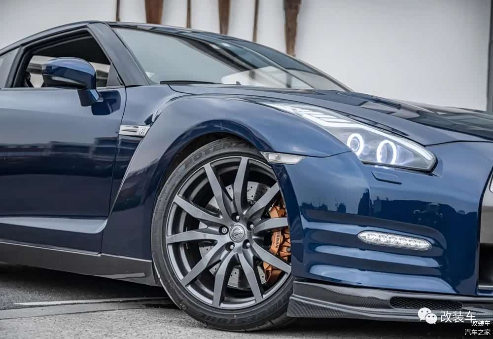 千匹日产GT-R R35了解一下？玩过法拉利458后还是觉得R35香_车家号_发现车生活_汽车之家