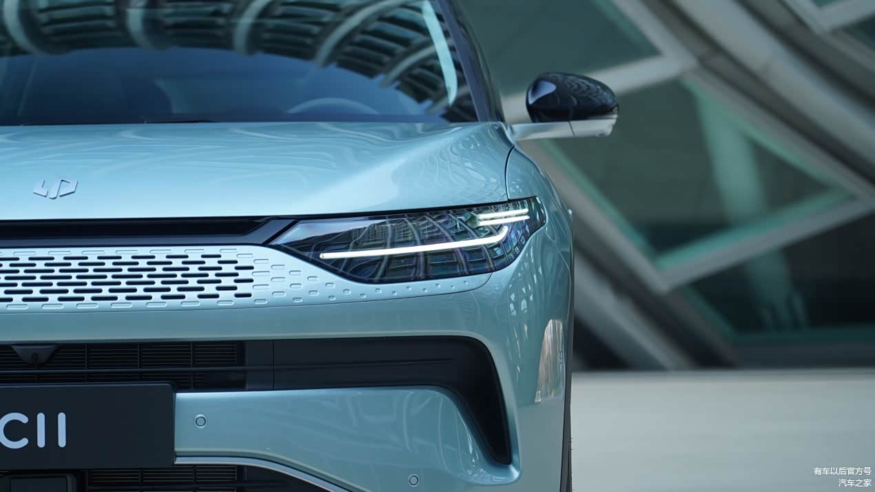 抢先实拍零跑C11增程版：搭载1.2T增程器，纯电续航超理想L7_车家号_汽车之家