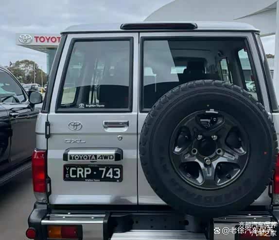 2.8T+6AT+四驱！2024款丰田LC70：复古风格与越野性能的完美融合_车家号_发现车生活_汽车之家