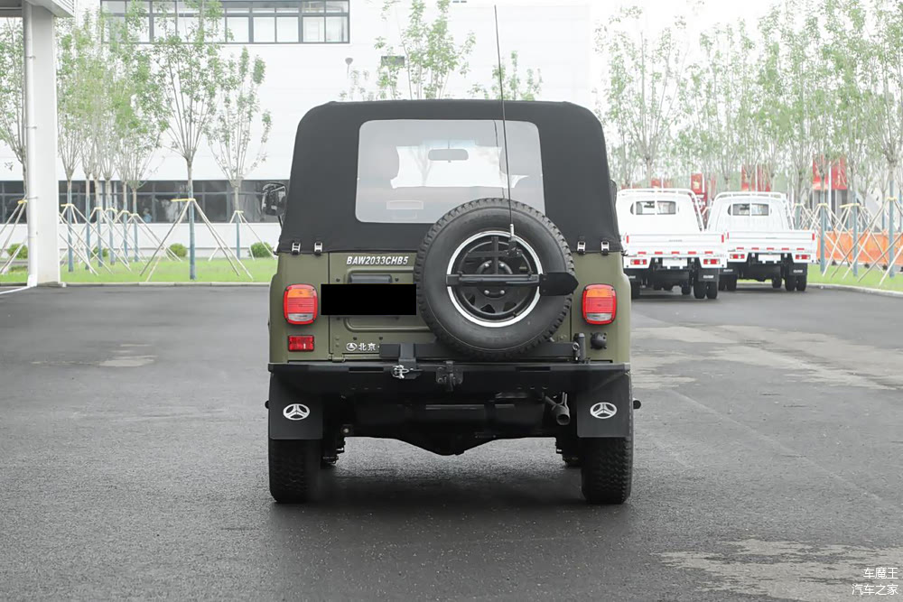 又整活？8.08万起，2.0L动力，软顶、硬顶都有，带你看全新BJ212_车家号_发现车生活_汽车之家