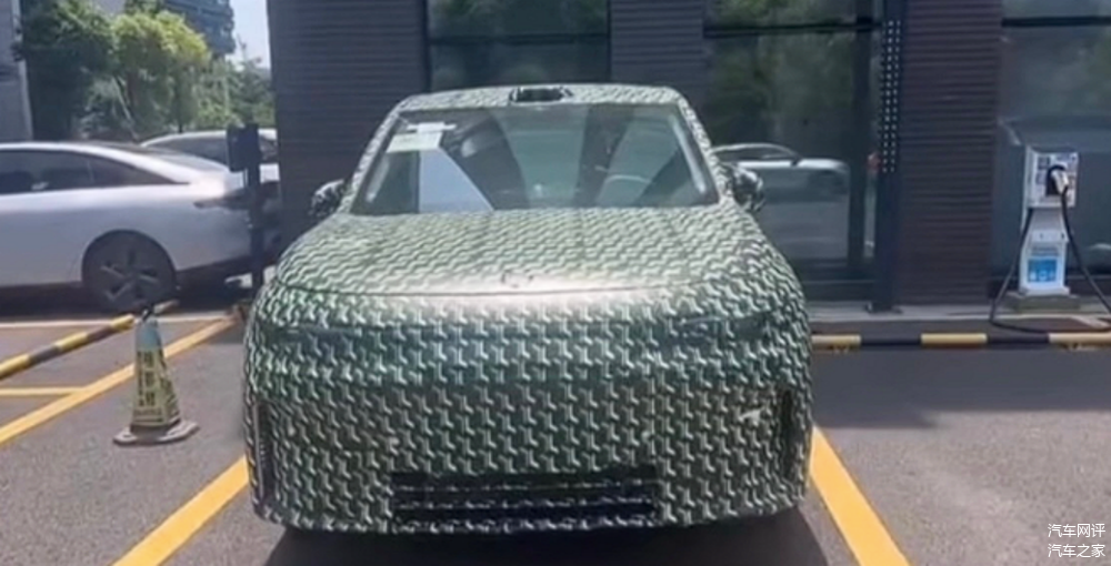零跑新款B11中大型SUV谍照曝光，或将亮相慕尼黑车展_车家号_发现车生活_汽车之家