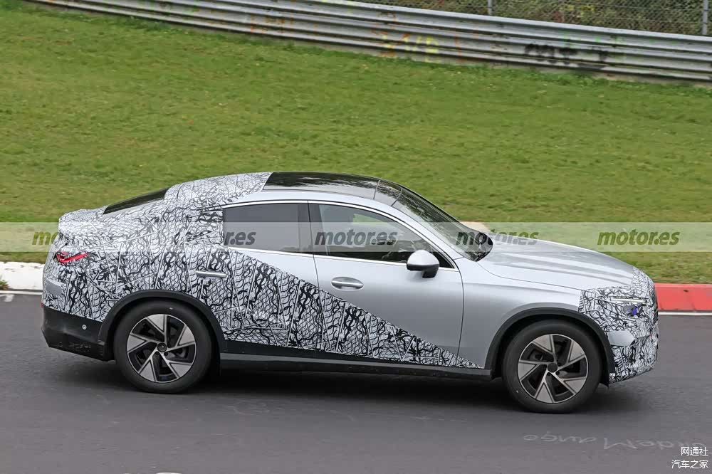 梅赛德斯-奔驰新款GLC Coupe路试谍照曝光_车家号_发现车生活_汽车之家