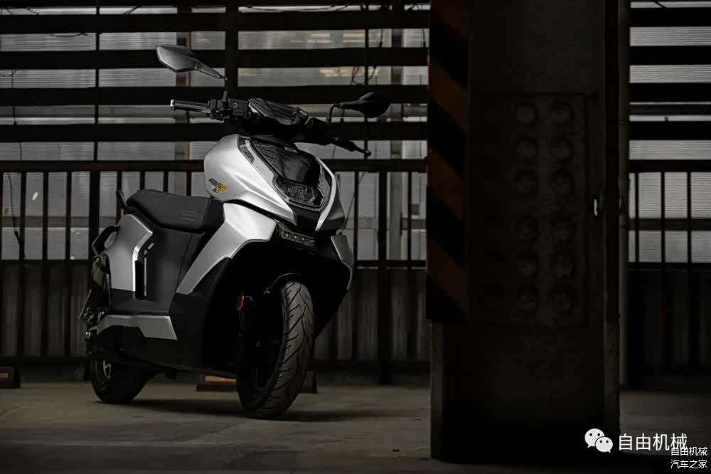 打开传统思想的钥匙，试驾极核AE8 S+_车家号_发现车生活_汽车之家