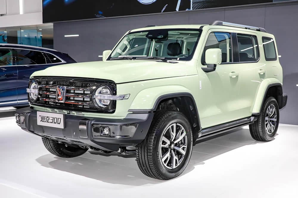 配2.0T插混，整车造型时尚，坦克300 PHEV申报图曝光_车家号_发现车生活_汽车之家