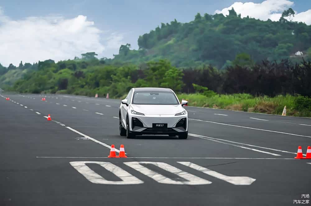 1000km续航只是基本操作，解读深蓝S7超级增程技术_车家号_发现车生活_汽车之家