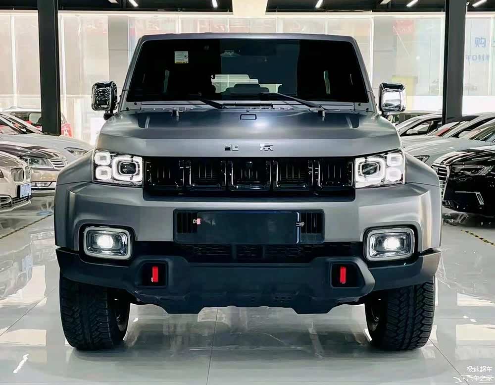“柴油”北京BJ40来了，造型炫酷，气场不逊坦克300，硬汉风十足_车家号_发现车生活_汽车之家