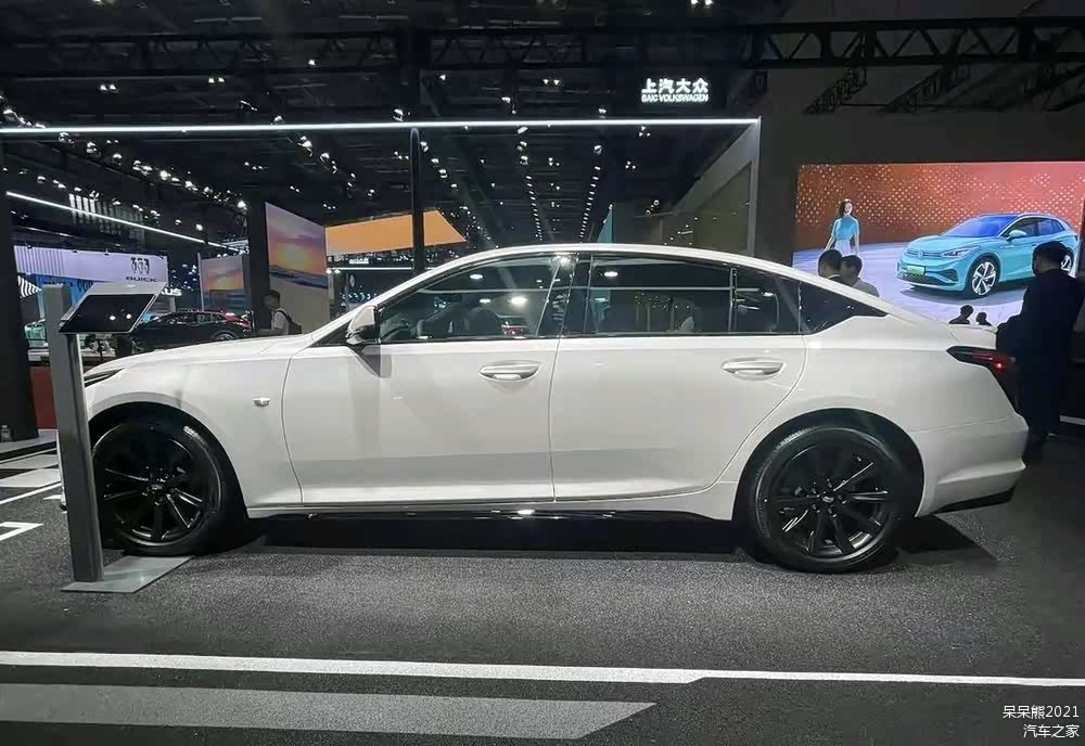 2023上海车展：售28.97万元起，2023款凯迪拉克CT5上市_车家号_发现车生活_汽车之家