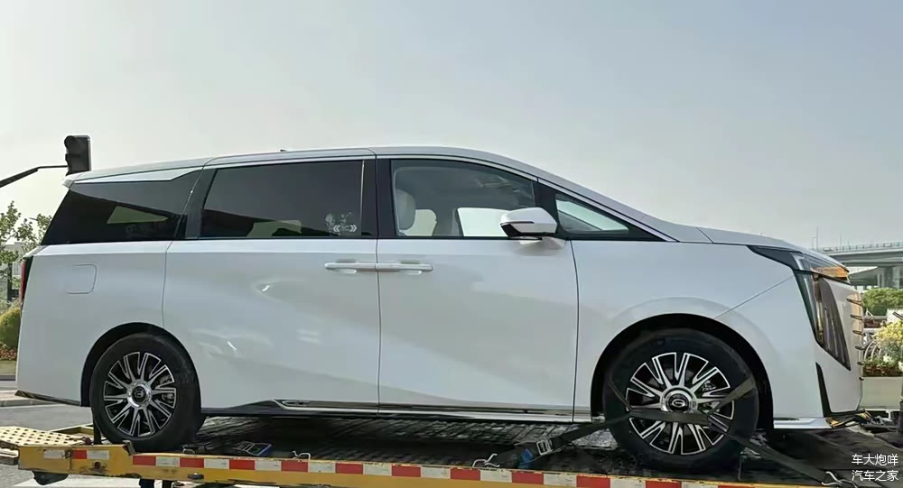 广汽传祺E9实车曝光！搭2.0T插混，上海车展亮相并开启预售_车家号_发现车生活_汽车之家