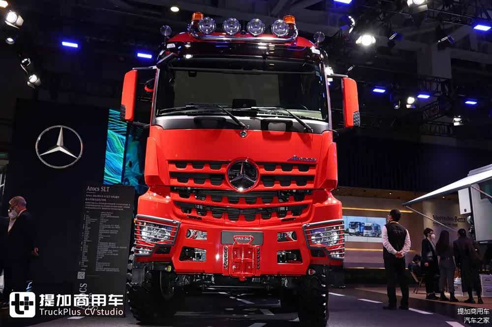 最高牵引250吨，奔驰Arocs SLT大件牵引车来国内了，配置有多强？_车家号_发现车生活_汽车之家