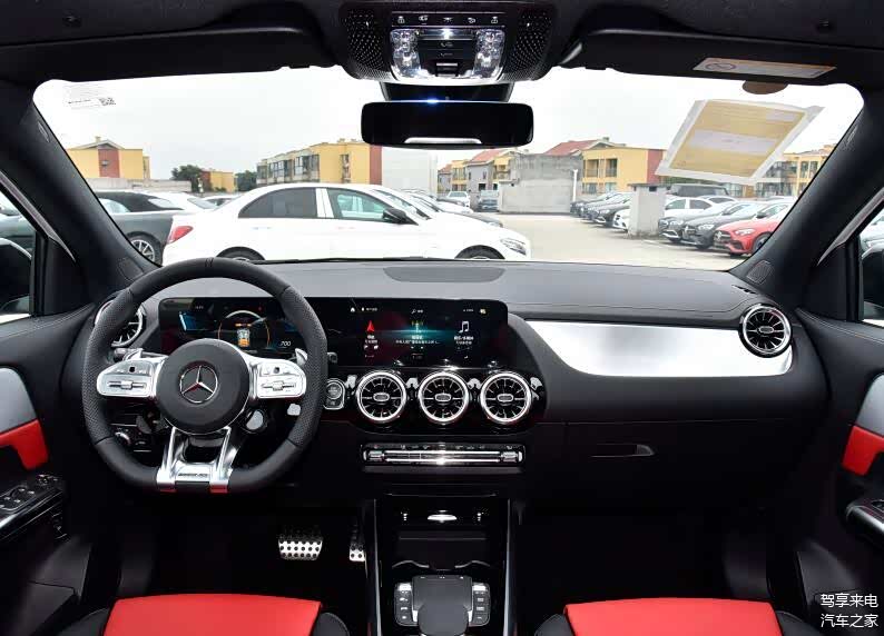 新款AMG GLA 35/GLB 35上市 售价43.98万起 搭载2.0T发动机_车家号_发现车生活_汽车之家