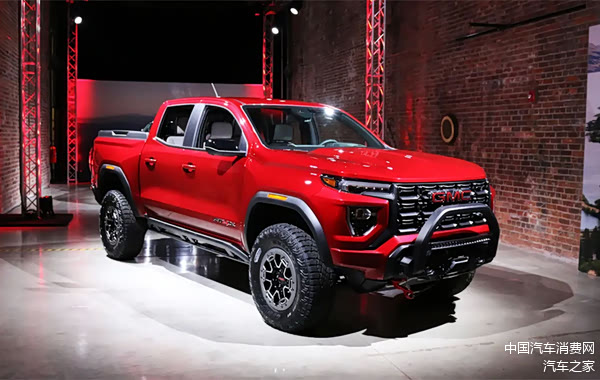 【文章】全新GMC CANYON正式首发亮相，该车基于通用GMT 31XX-2平台，和全新库罗德共线生产，外形比较粗犷，内饰设计感突出，有一定 ...