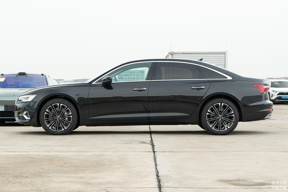 新款奥迪A6L正式上市，售价42.79万元起_车家号_发现车生活_汽车之家