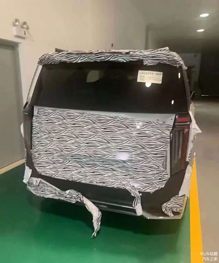 前脸像埃尔法 丰田混动加持，全新广汽传祺m8谍照曝光 车家号 发现车生活 汽车之家