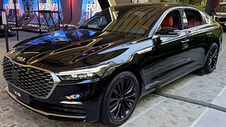 【视频】车长近5.2米！配3.3T V6+8AT+四驱，2025款起亚K9亮相_车家号_汽车之家