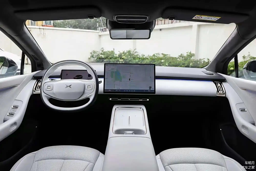 小鹏G7实车曝光！预计售价25万左右，直面竞争特斯拉焕新Model Y_车家号_发现车生活_汽车之家