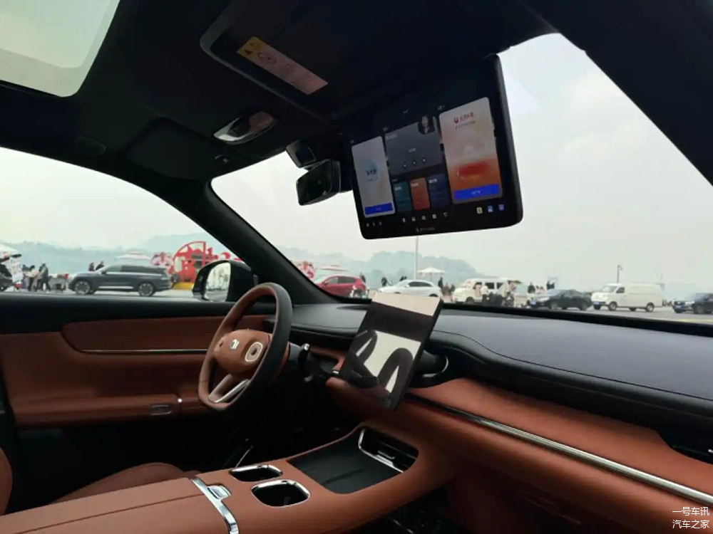 长安启源Q07街拍曝光！比宋L DM更大，女王副驾尊享，374马力强劲_车家号_发现车生活_汽车之家