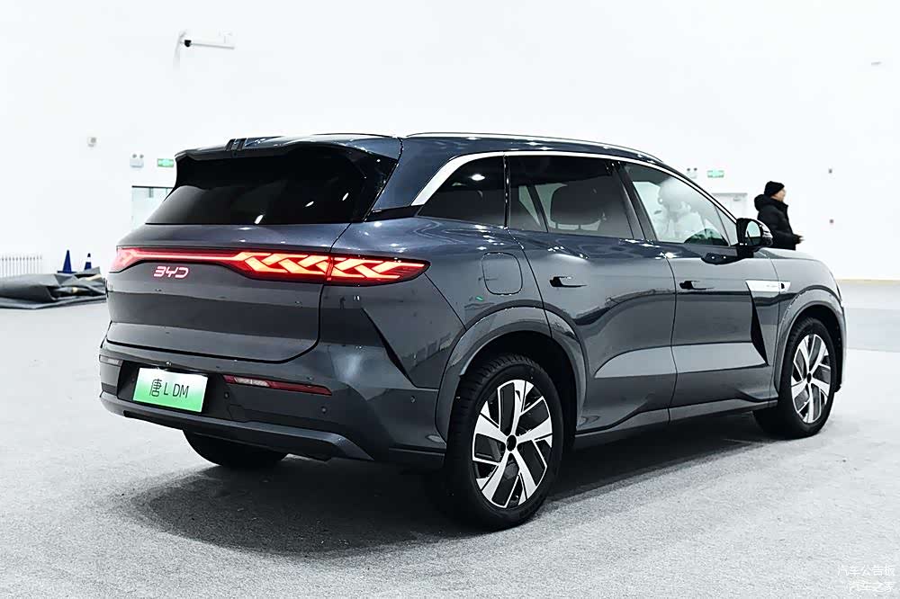 比亚迪唐L正式发布，零百加速3.9秒，主打30万级旗舰SUV_车家号_发现车生活_汽车之家