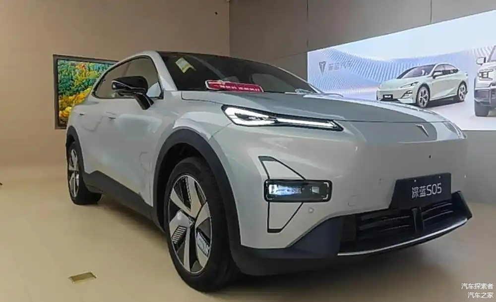 深蓝S05配备NOA智驾，510KM续航+大空间，性价比爆表！_车家号_发现车生活_汽车之家