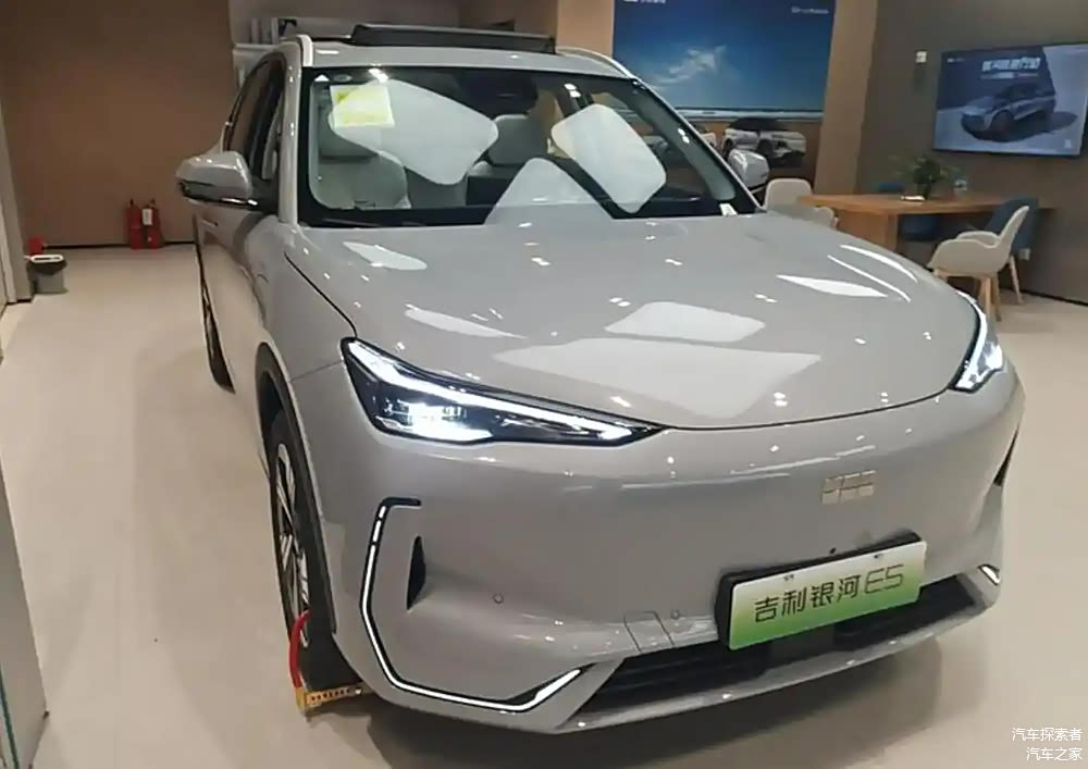 深蓝S05配备NOA智驾，510KM续航+大空间，性价比爆表！_车家号_发现车生活_汽车之家