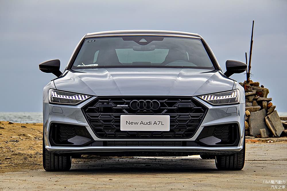 试驾｜新上汽奥迪A7L：RS套件加持很精神，驾驶“德”味在线_车家号_发现车生活_汽车之家