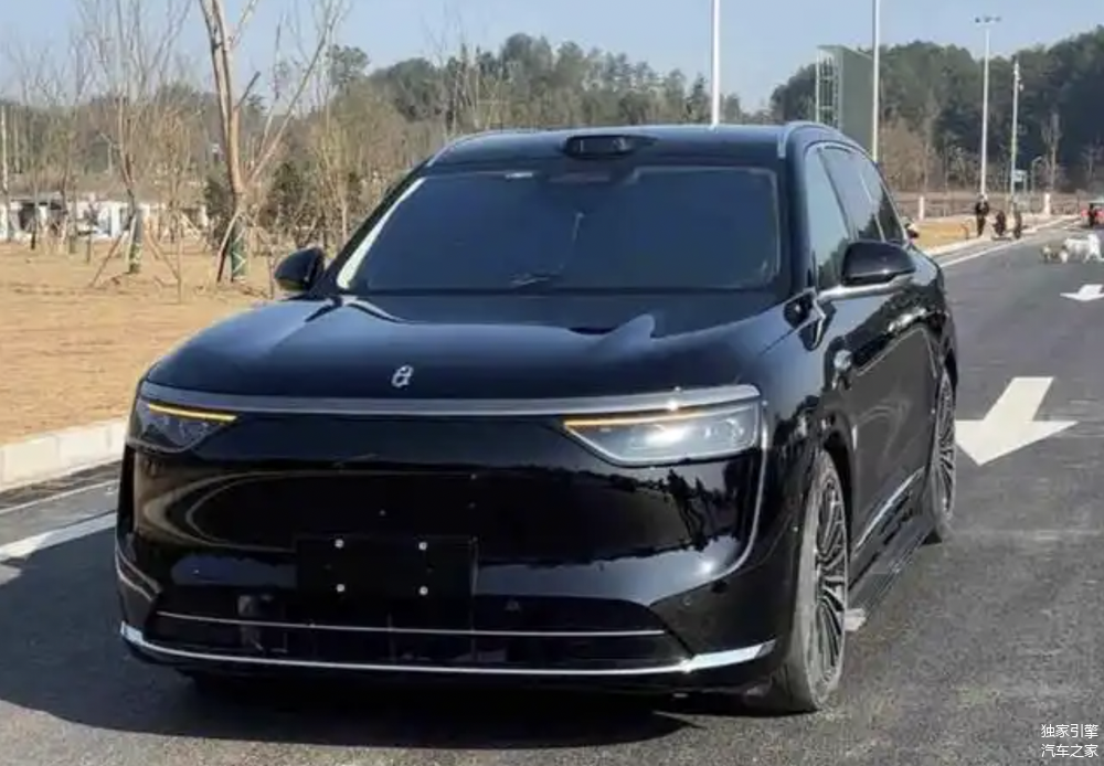 问界M8实车曝光！尺寸比理想L8、魏牌蓝山还大或30万元起售_车家号_发现车生活_汽车之家