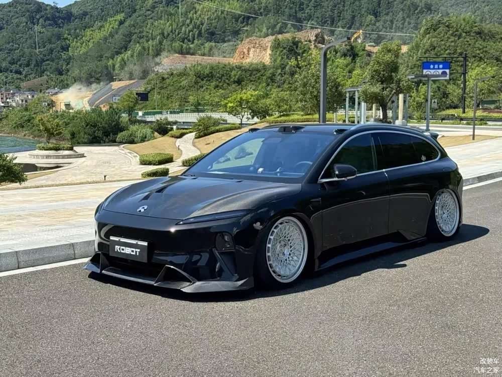 国产最美纯电旅行｜蔚来ET5T改装案例合集，哪个是你的菜？_车家号_发现车生活_汽车之家