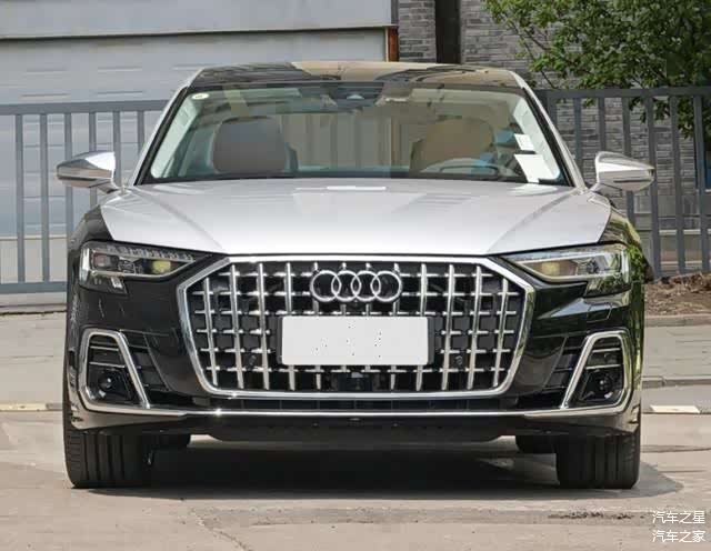 前脸六横十二纵！3.0T+8AT+340马力！22款奥迪A8L霍希双色臻藏版_车家号_汽车之家