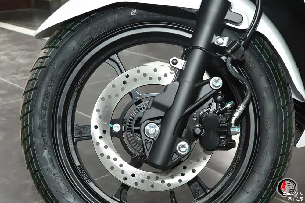 15980元，豪爵UHR150高手把版静态测评，对比春风150SC优势几何？_车家号_发现车生活_汽车之家