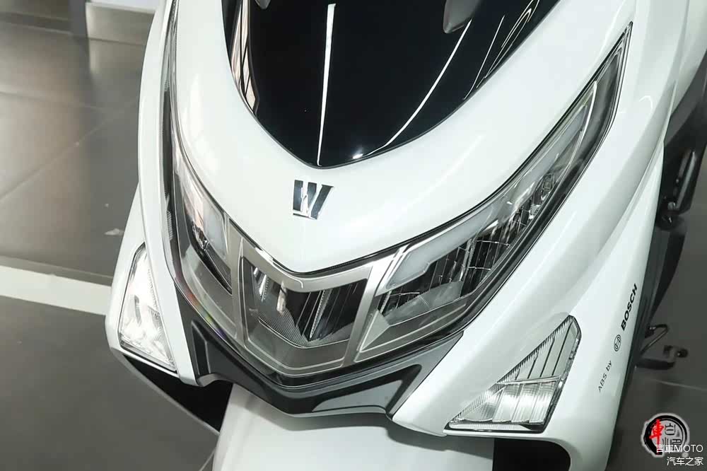 15980元，豪爵UHR150高手把版静态测评，对比春风150SC优势几何？_车家号_发现车生活_汽车之家