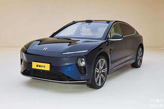 蔚来ET9签名版上市：专属标识+650公里续航，售价80.8万彰显不凡_车家号_发现车生活_汽车之家
