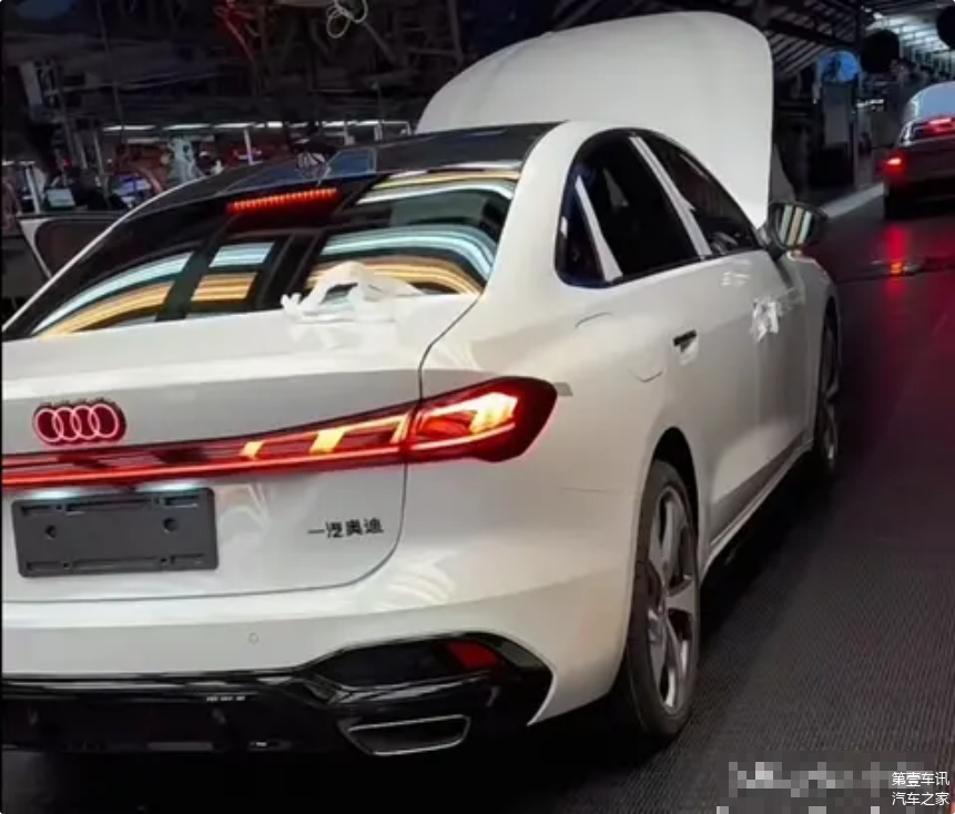 奥迪A5L产线实车曝光，三厢设计+2.0T动力，明年上市与A4L同售！_车家号_发现车生活_汽车之家