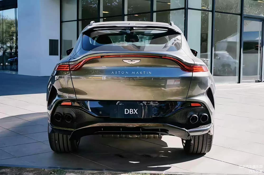 阿斯顿马丁DBX707 魅力银 地表最强SUV_车家号_发现车生活_汽车之家