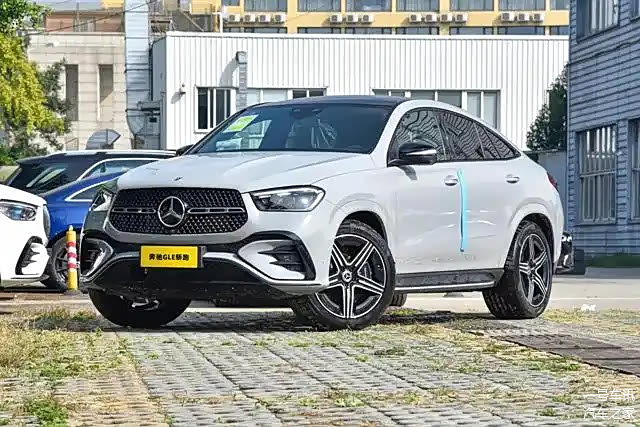 全新2025款奔驰GLE轿跑上市，搭2.0T或2.5T引擎，起始售价84.38万_车家号_发现车生活_汽车之家