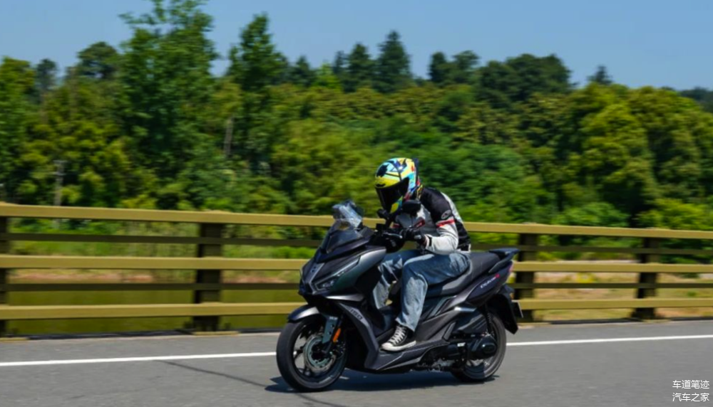 150都市运动踏板的新挑战—16980元三阳巡弋150GT静态测评_车家号_发现车生活_汽车之家