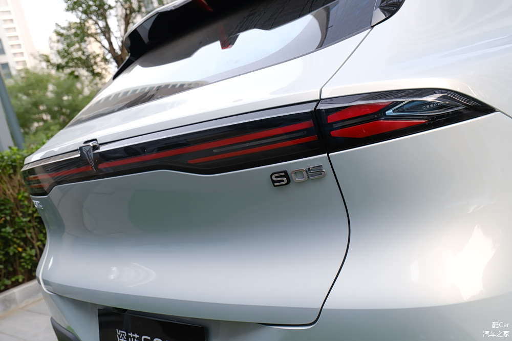 体验深蓝S05，兼顾科技与居家，智趣光影大灯亮眼_车家号_发现车生活_汽车之家