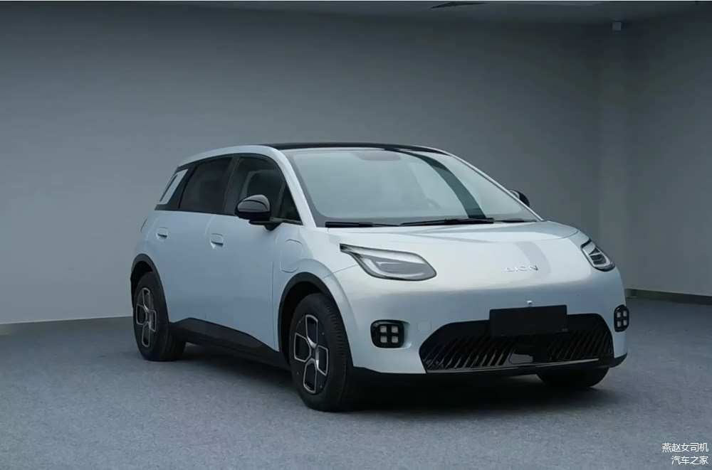 广汽埃安AY2曝光，五门五座+全息银配色，11月发布/竞争吉利星愿_车家号_发现车生活_汽车之家
