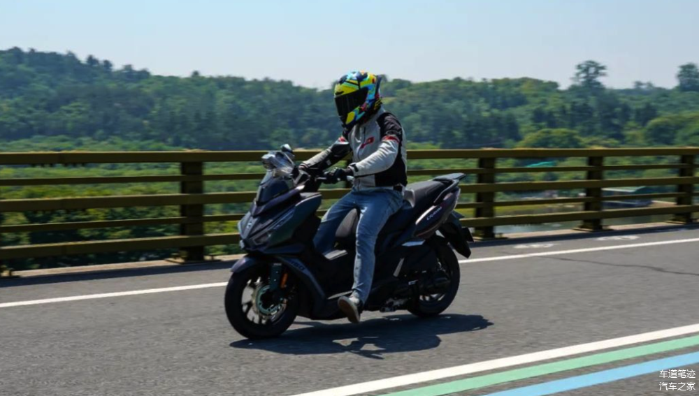 150都市运动踏板的新挑战—16980元三阳巡弋150GT静态测评_车家号_发现车生活_汽车之家