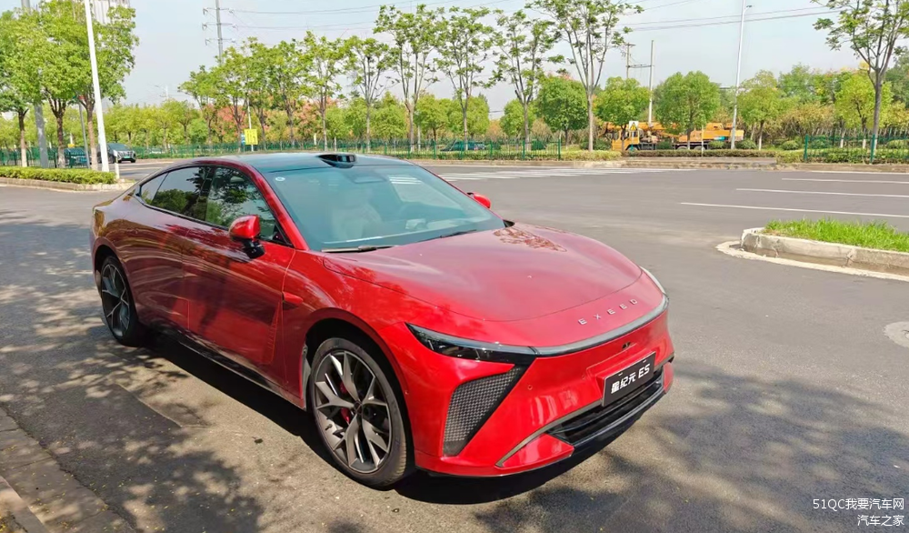 20万中大型鲶鱼，新款星纪元ES智驾首测，空悬+CDC秒杀小米SU7？_车家号_发现车生活_汽车之家