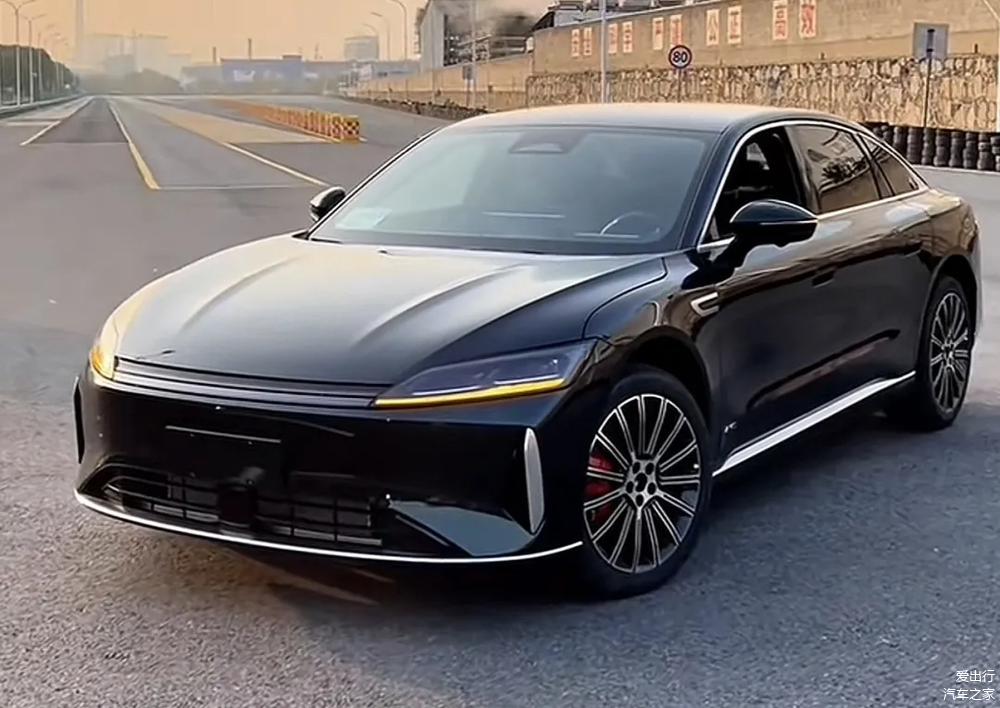 风云A9实车图流出！9种配色+豪华内饰，2025年一季度上市_车家号_发现车生活_汽车之家