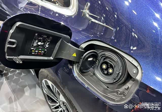 “2024款奔驰E350eL上市，售价53.86万元，纯电续航106公里。”_车家号_发现车生活_汽车之家