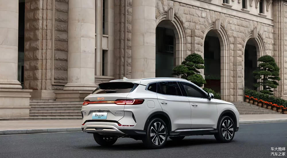 要来了！2025款比亚迪宋PLUS DM-i内饰官图，增HUD/标配DiLink100_车家号_发现车生活_汽车之家