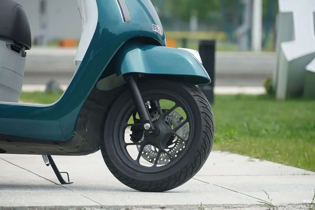 既堆料、更堆质：五羊-本田 NW F125首测详评_车家号_汽车之家