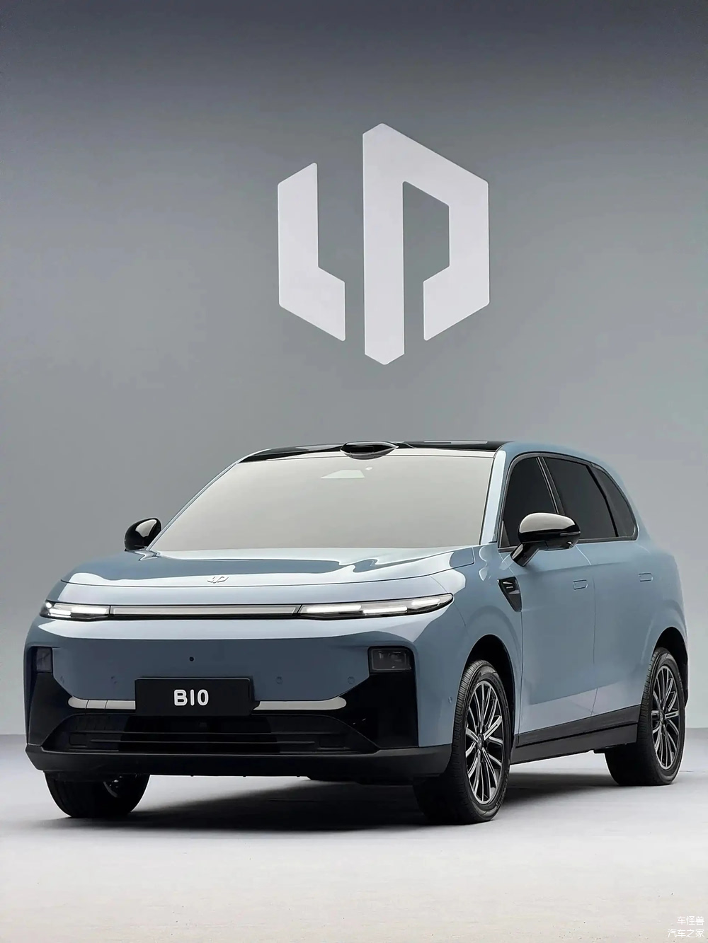 零跑B10新车亮相，配激光雷达+玛莎拉蒂底盘，亲民价格引期待！_车家号_发现车生活_汽车之家