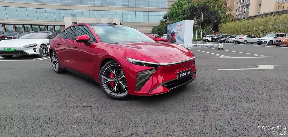 20万中大型鲶鱼，新款星纪元ES智驾首测，空悬+CDC秒杀小米SU7？_车家号_发现车生活_汽车之家