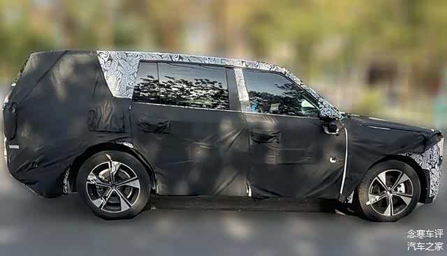 领克L946大型SUV曝光！方正造型+横向尾灯+7座布局，酷似路虎揽胜_车家号_发现车生活_汽车之家