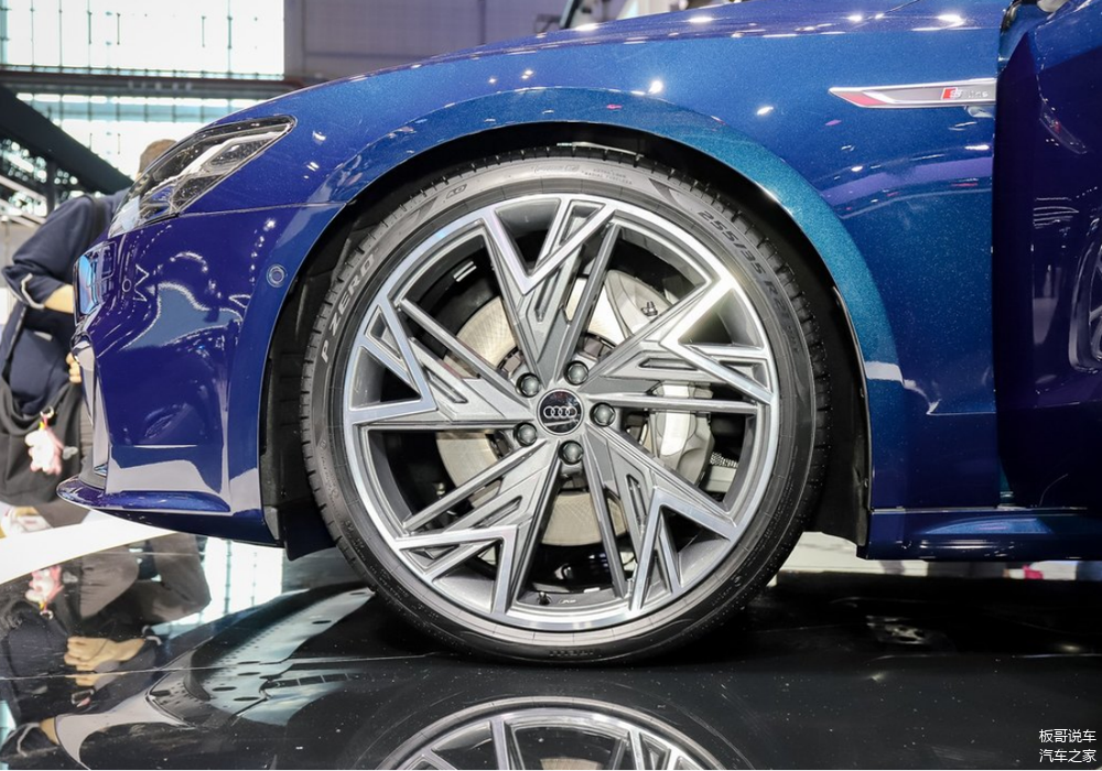 百公里加速5.6秒，聊聊这台兼顾运动与舒适的A7L_车家号_发现车生活_汽车之家