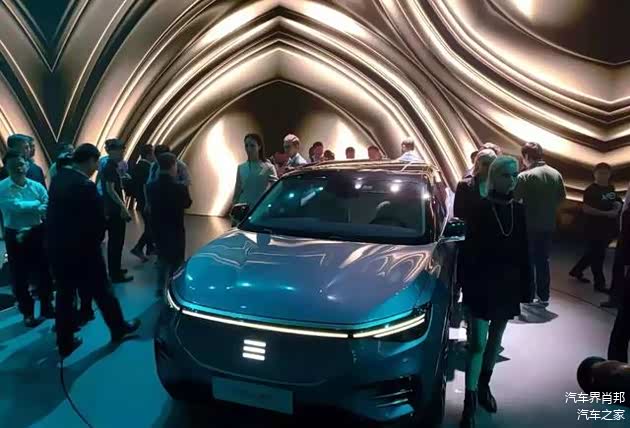 【文章】详解ENOVATE「天际」首款量产车ME7：除了500km续航，还有什么值得关注？_车家号_汽车之家